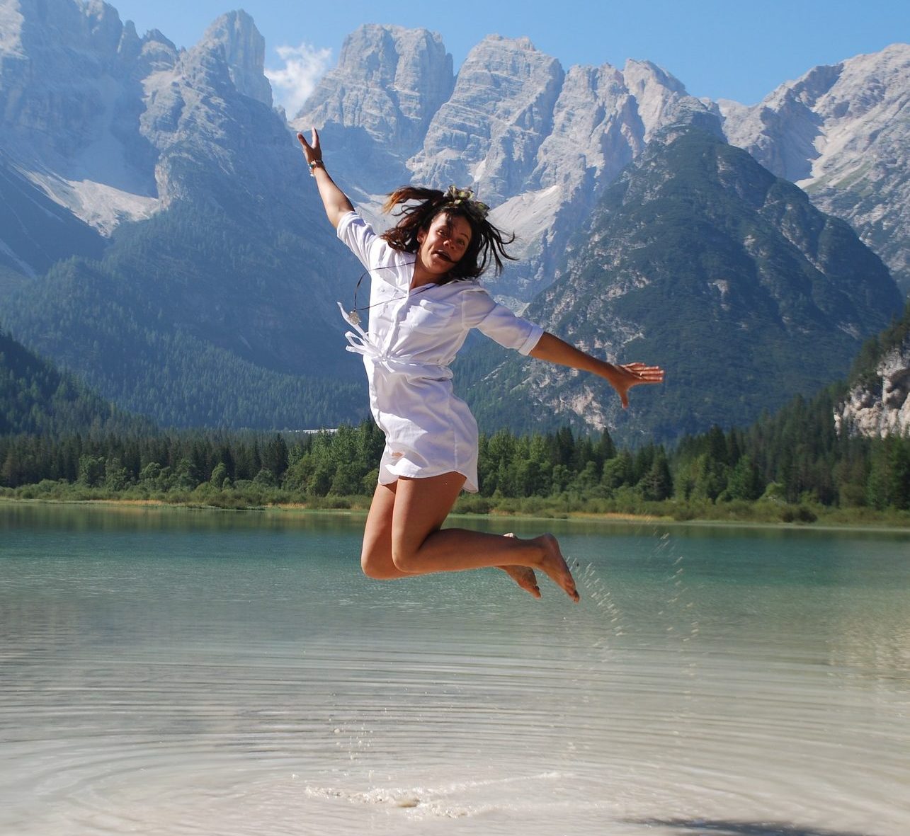 12 Akashic Records Readings available with Sarah Lawrence